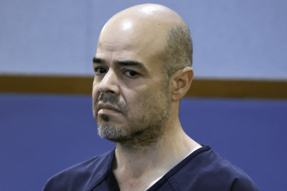 robert telles Breaking Digest