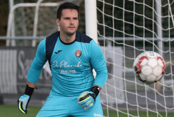 25-Year-Old Goalkeeper Dies Suddenly Right After Stopping a Penalty ...